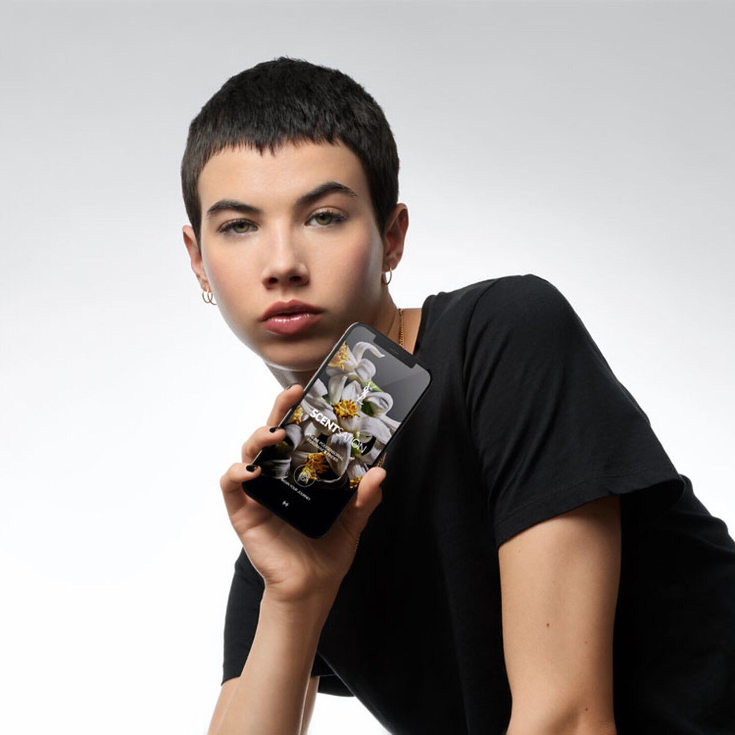 VIRTUAL AND IN-STORE SERVICES BY YSL Beauty International