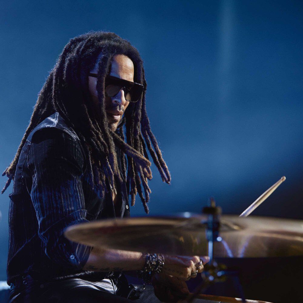 Explore Y L’ELIXIR the new masculine fragrance | YSL Beauty